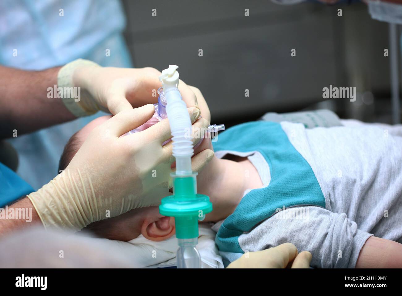 Child's body organs hi-res stock photography and images - Alamy