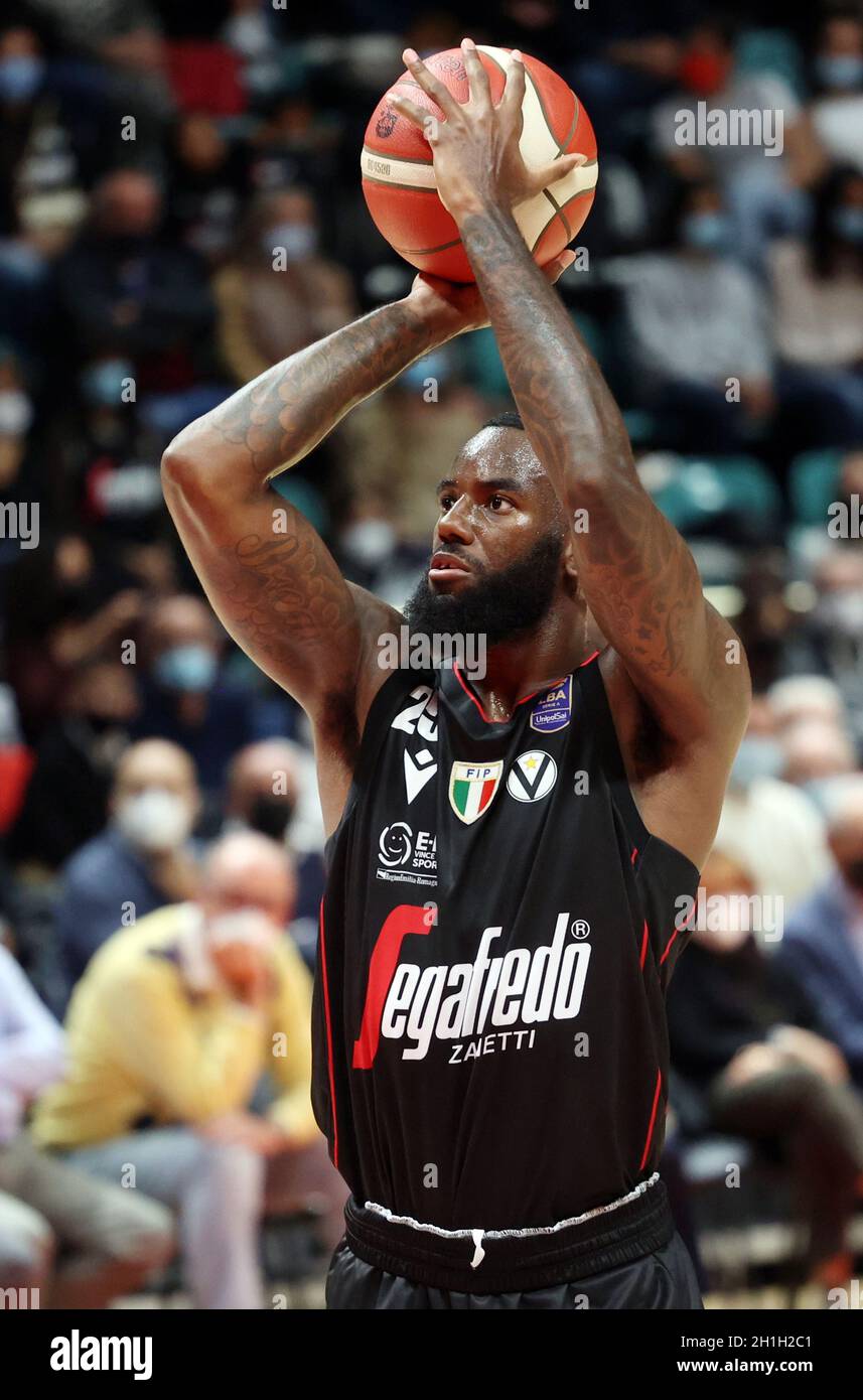 Jakarr Sampson (Segafredo Virtus Bologna) during the series A1 italian ...