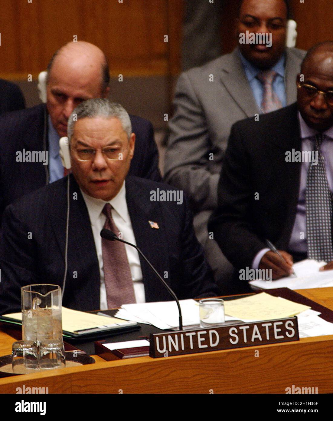 Colin powell photos hi-res stock photography and images - Alamy