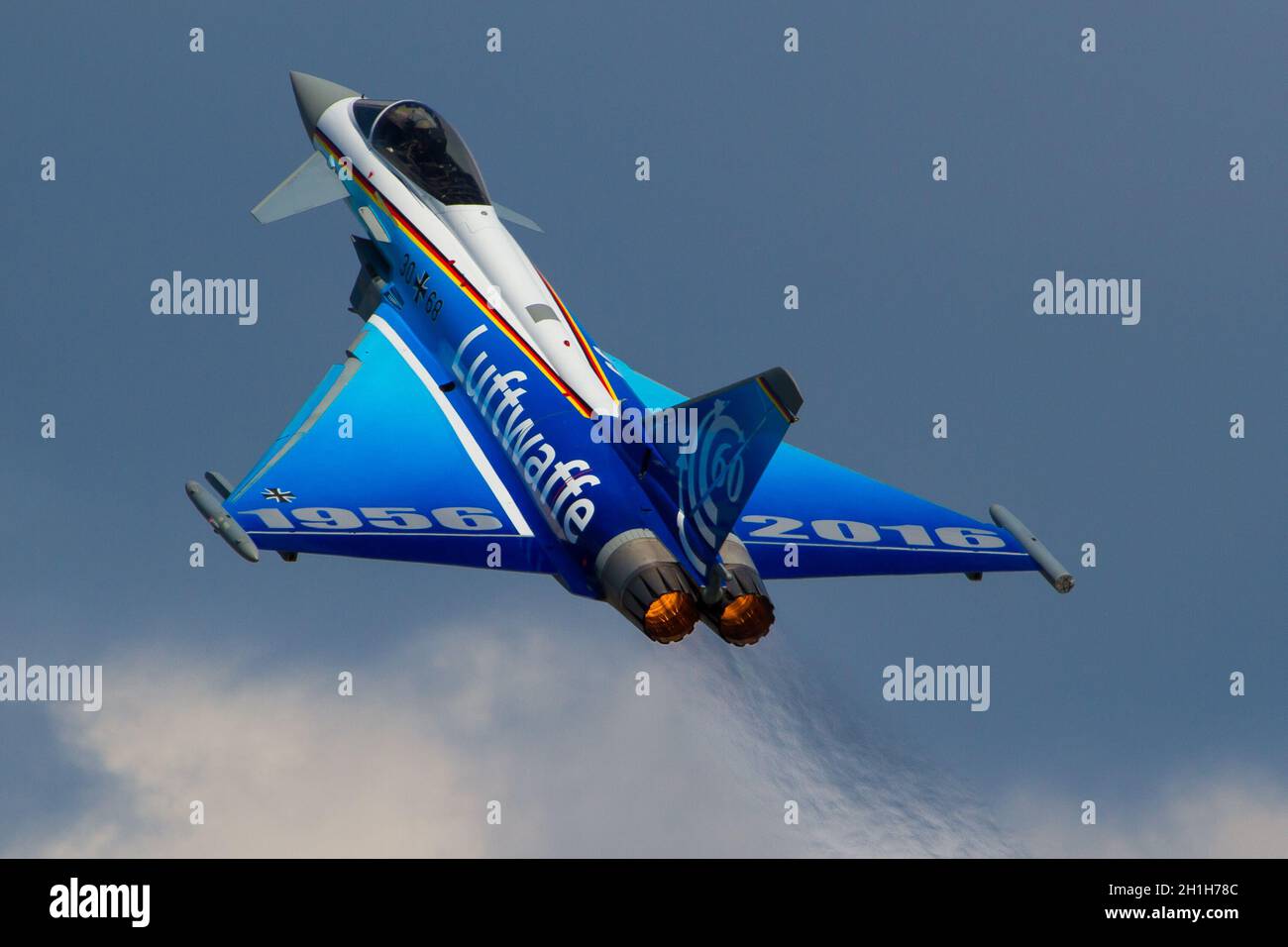 Eurofighter takeoff hi-res stock photography and images - Alamy