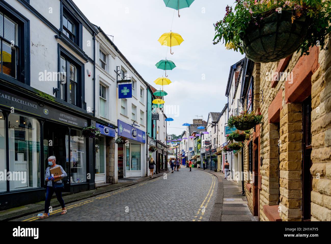 Uk cumbria ulverston market street hi-res stock photography and images ...