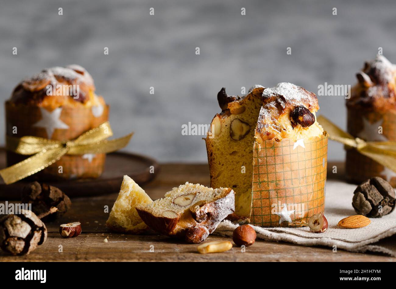 Mini panettone hi-res stock photography and images - Alamy