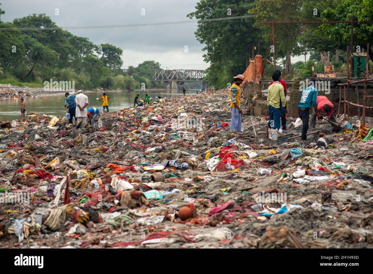 Upper ganges canal hi-res stock photography and images - Alamy