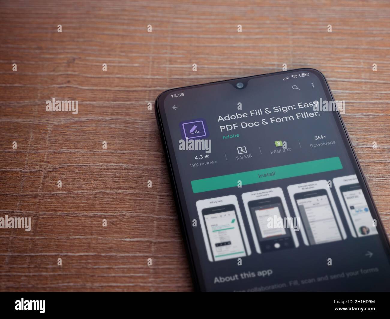 Adobe fill and sign hi-res stock photography and images - Alamy