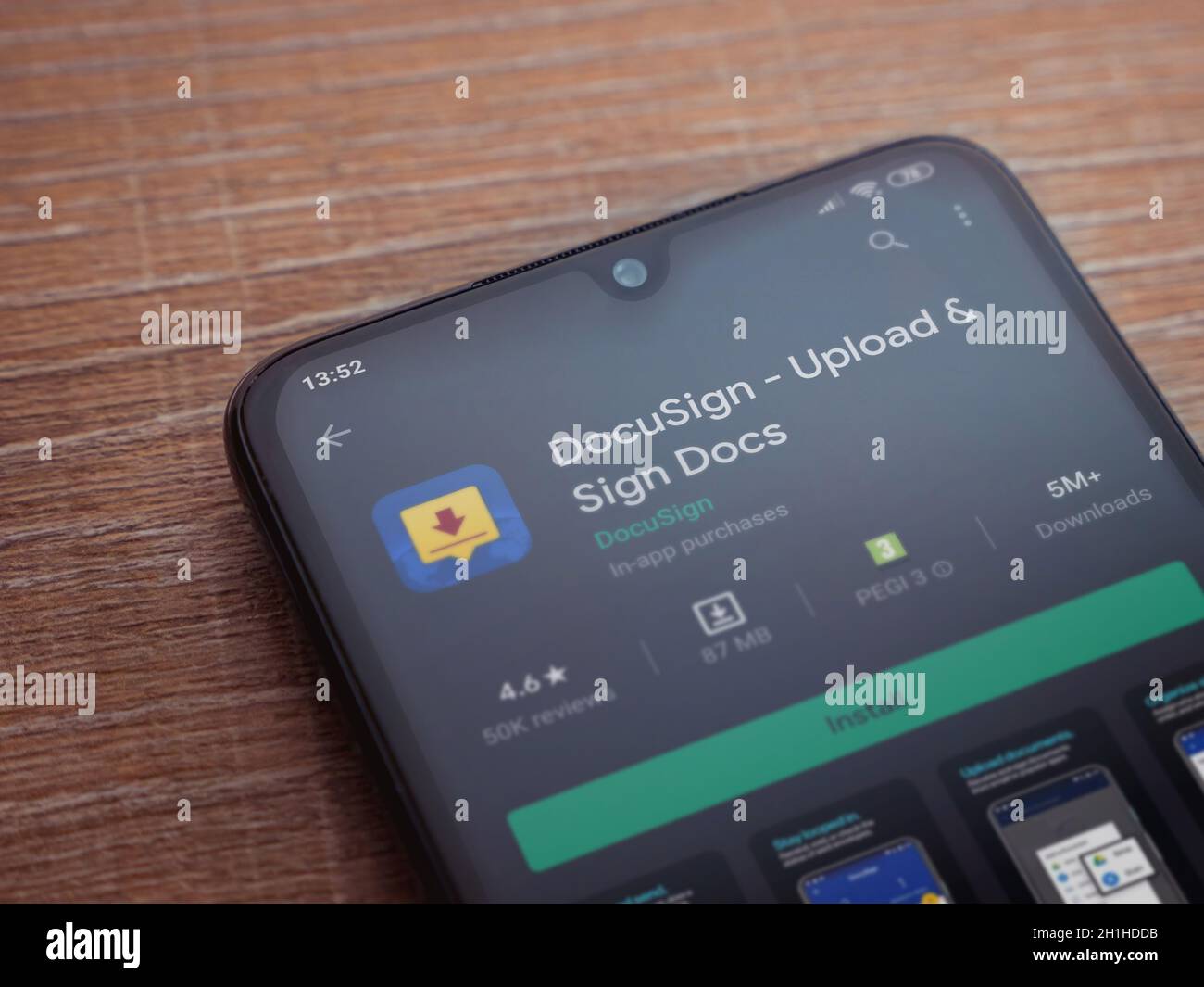 Logo docusign hi-res stock photography and images - Alamy