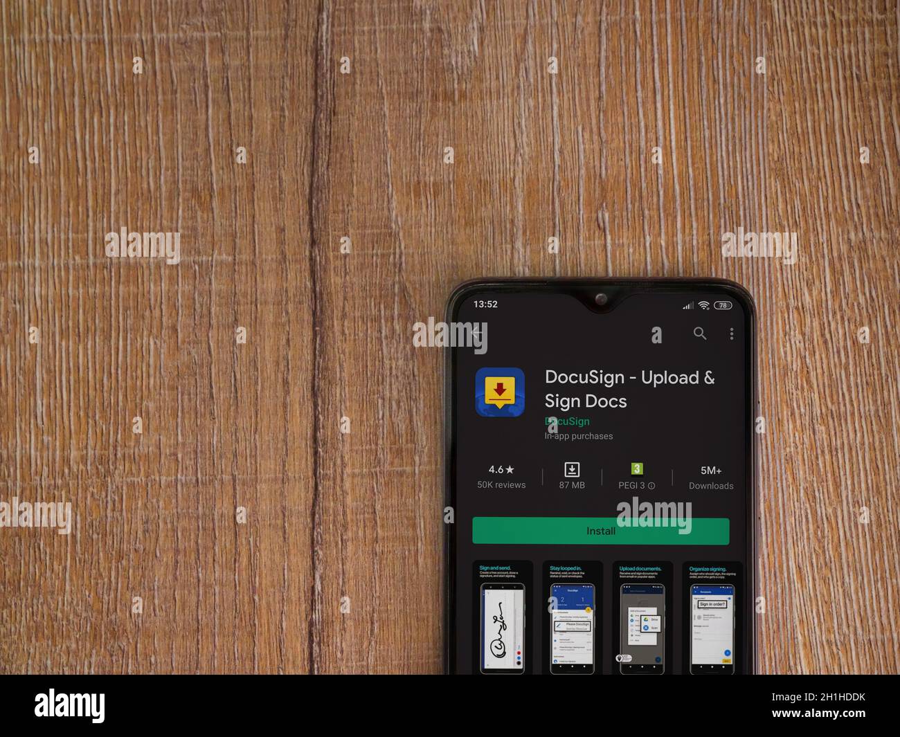 Logo docusign hi-res stock photography and images - Alamy