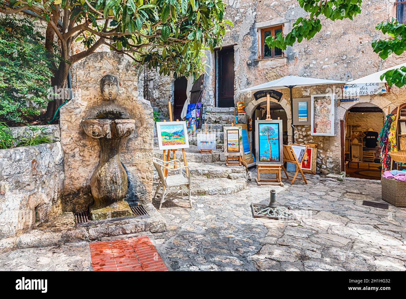 EZE, FRANCE - AUGUST 14: The medieval architecture of Èze, iconic ...