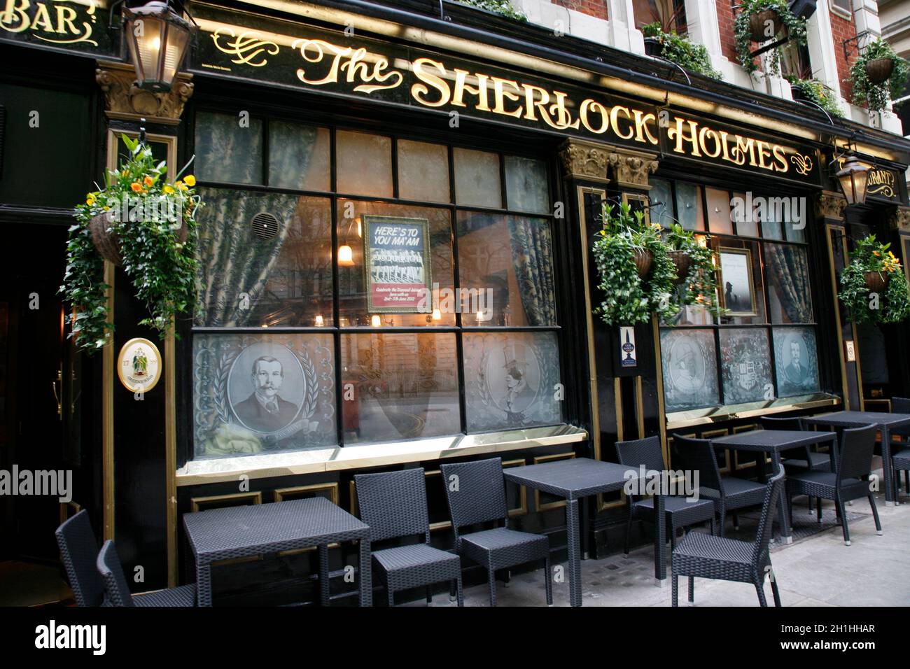 Sherlock Holmes Pub Exterior London High Resolution Stock Photography ...