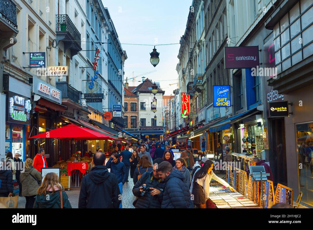 BRUSSELS, BELGIUM - OCTOBER 06, 2019: Crowd of people walking by Old ...