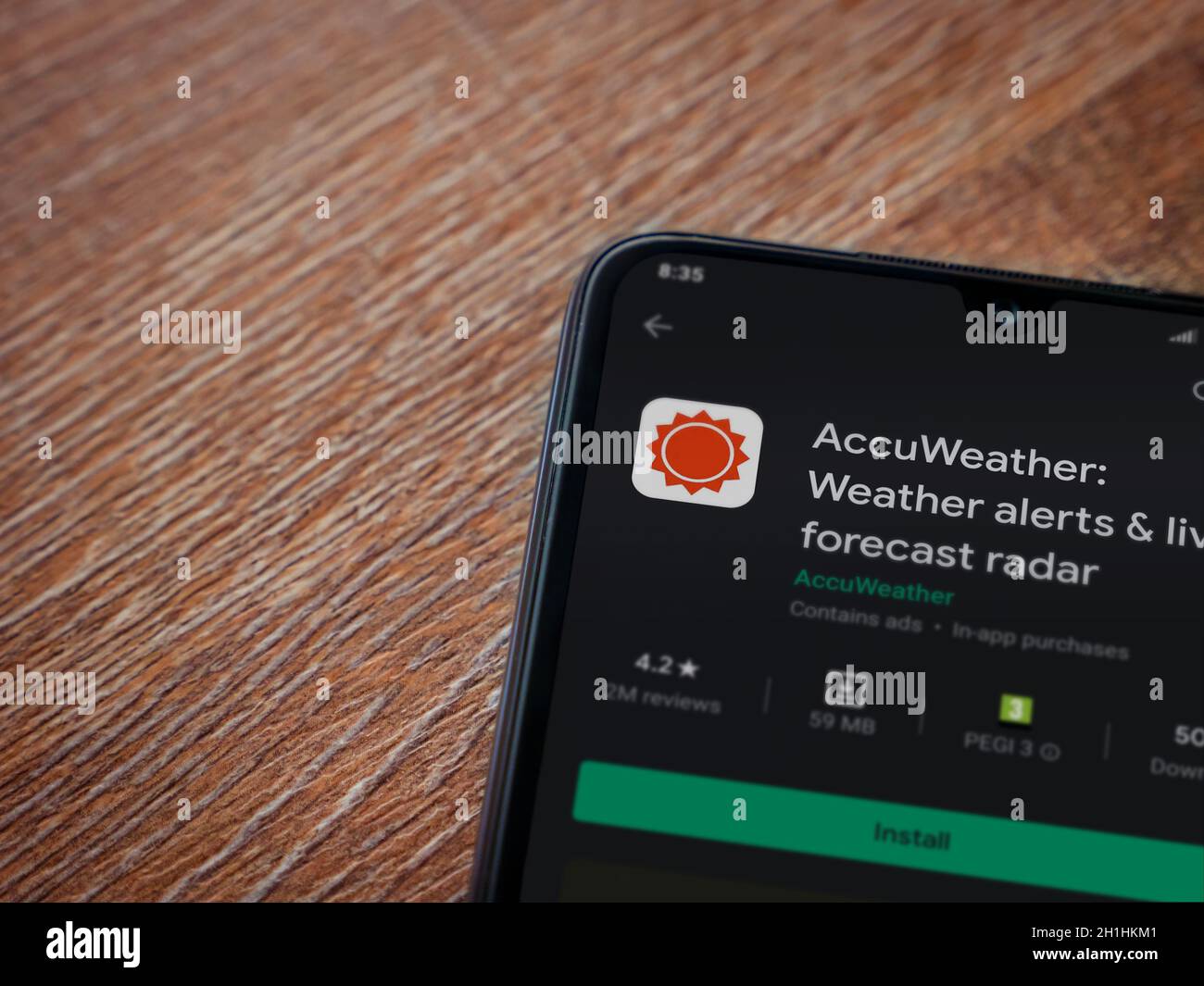 Accuweather logo hi-res stock photography and images - Alamy