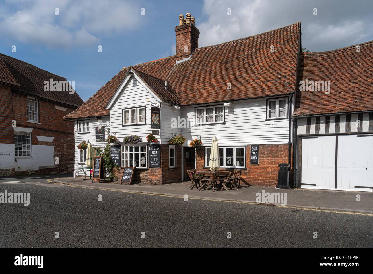 Smarden village kent england uk hi-res stock photography and images - Alamy