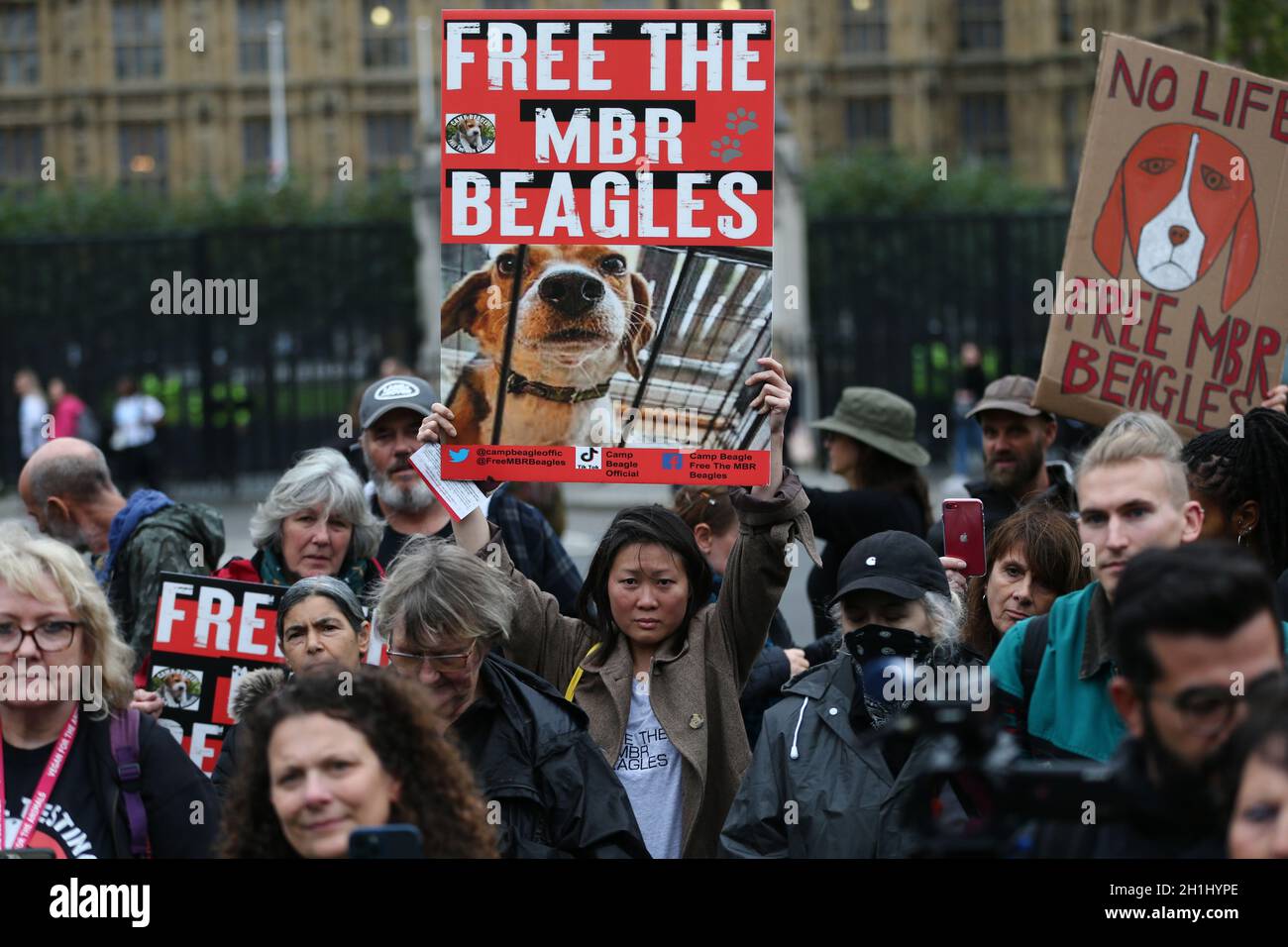 London, England, UK. 18th Oct, 2021. Animal right activists stage a ...