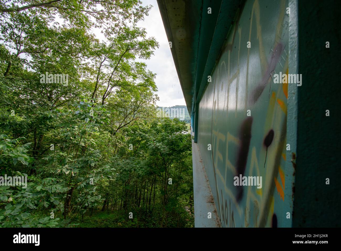 Graffiti on side old bridge hi-res stock photography and images - Alamy