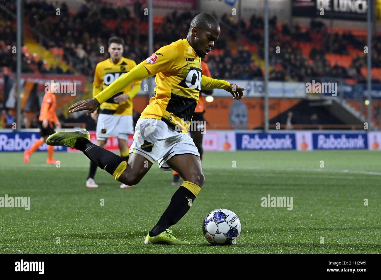 VOLENDAM, NETHERLANDS - OCTOBER 18: Ruben Ligeon of NAC Breda during ...