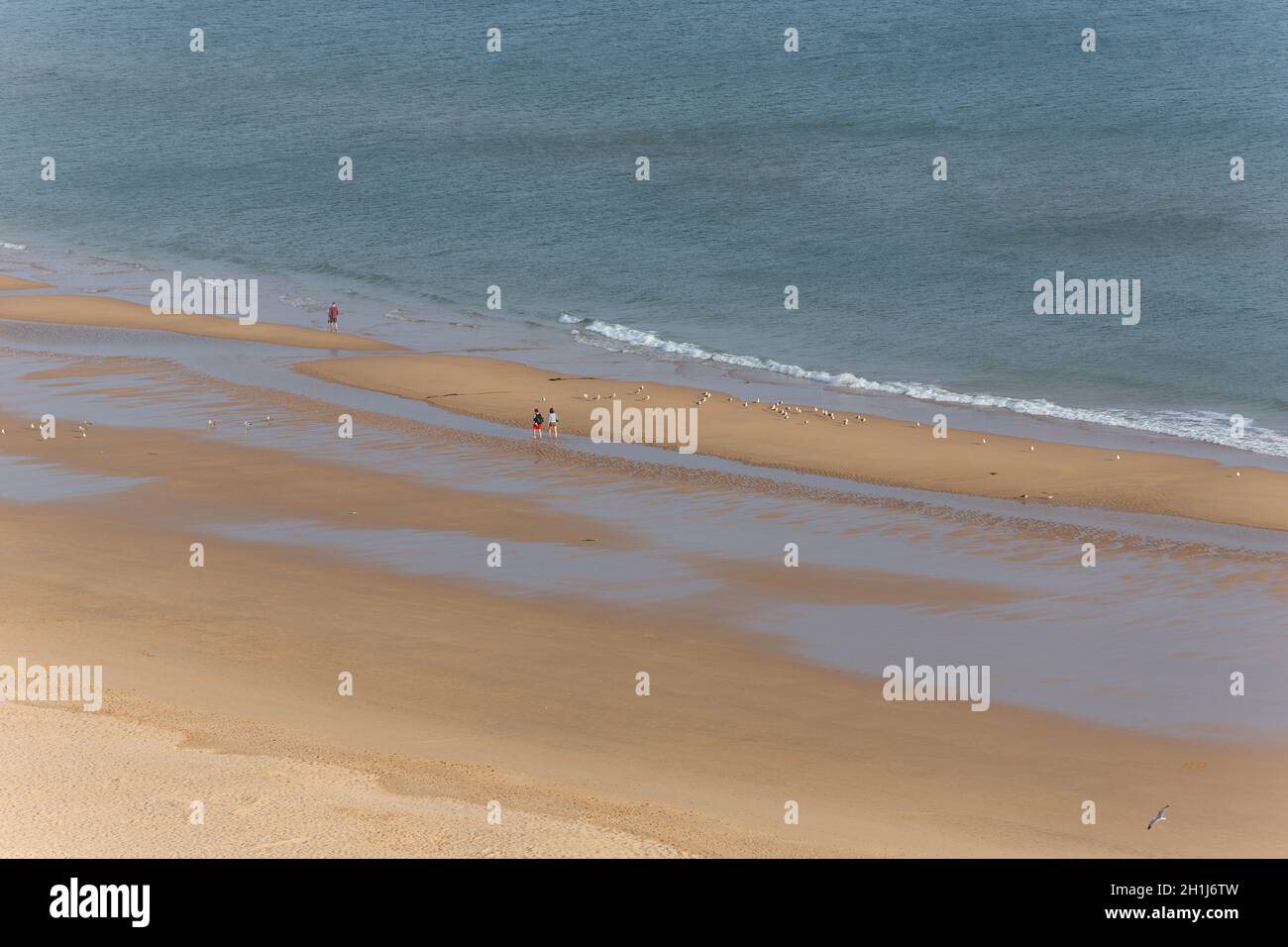 PRAIA DA ROCHA, PORTUGAL - APRIL 25, 2017: People at the famous beach ...