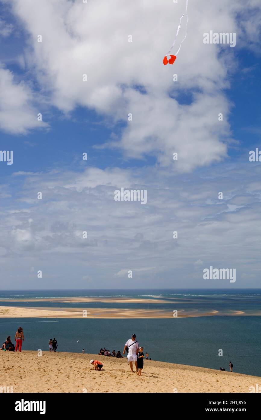 PYLA SUR MER, FRANCE - AUGUST 8: People visiting the Famous dune of ...