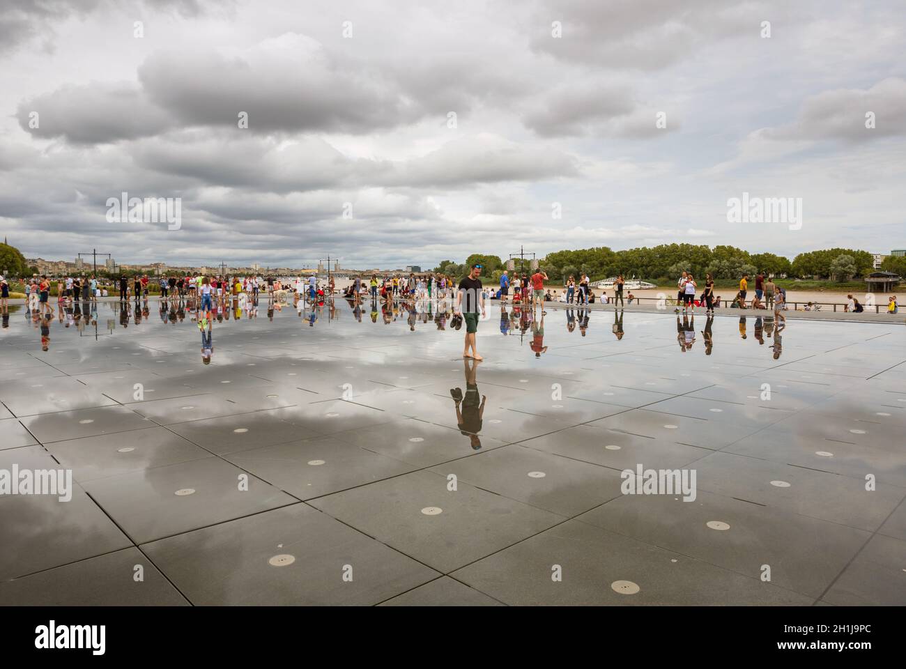 BORDEAUX, FRANCE - AUGUST 11: The Famous Bordeaux water mirror full of ...