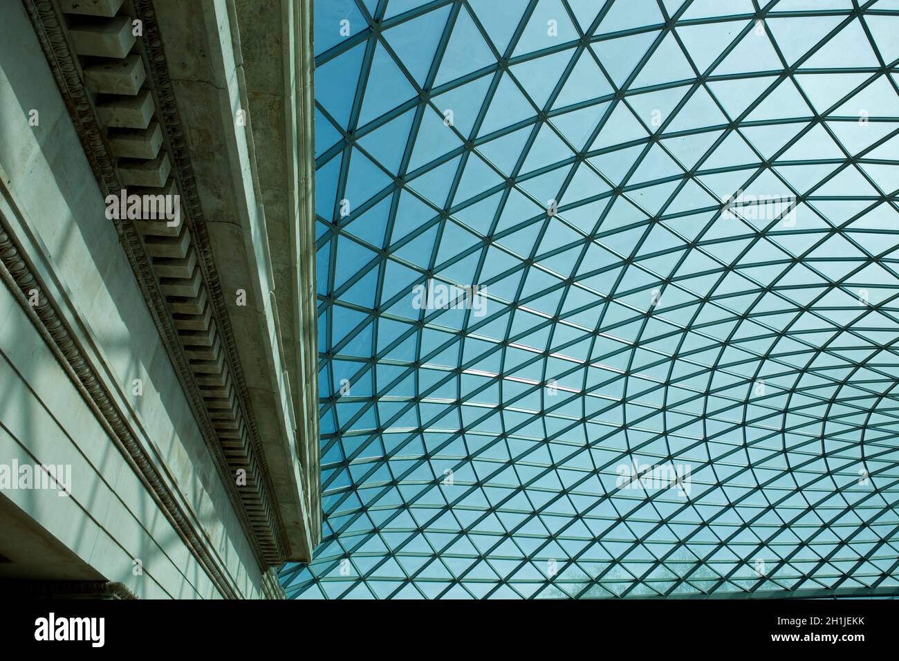 British history museum skylight roof hi-res stock photography and ...