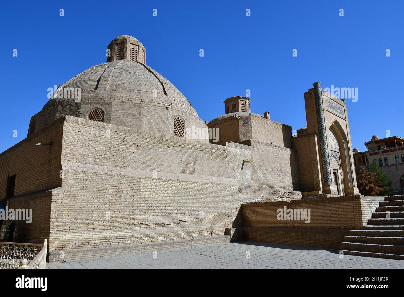 Old houses bukhara uzbekistan hi-res stock photography and images - Alamy