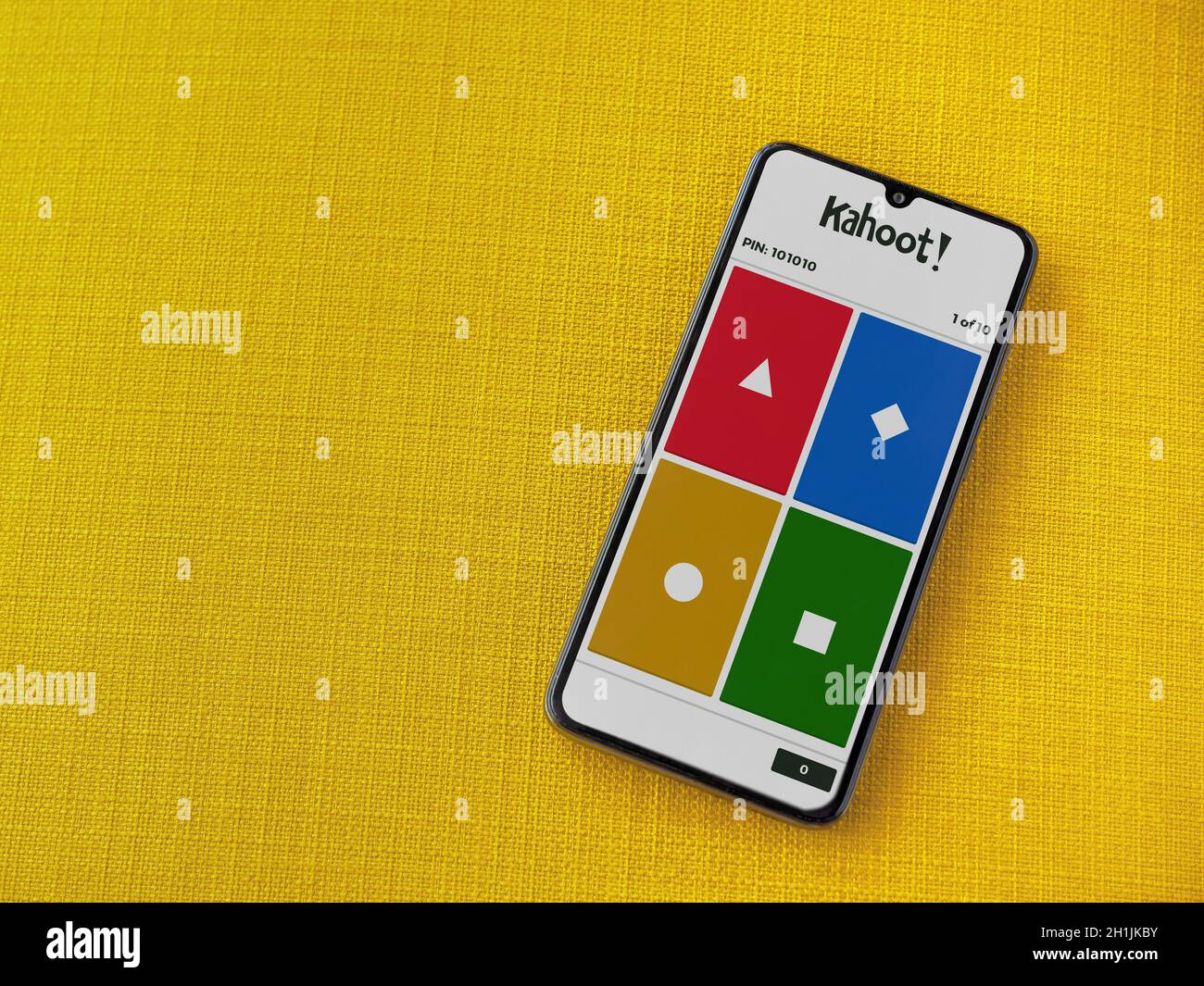 Lod, Israel - July 8, 2020: Kahoot! app launch screen with logo on the ...