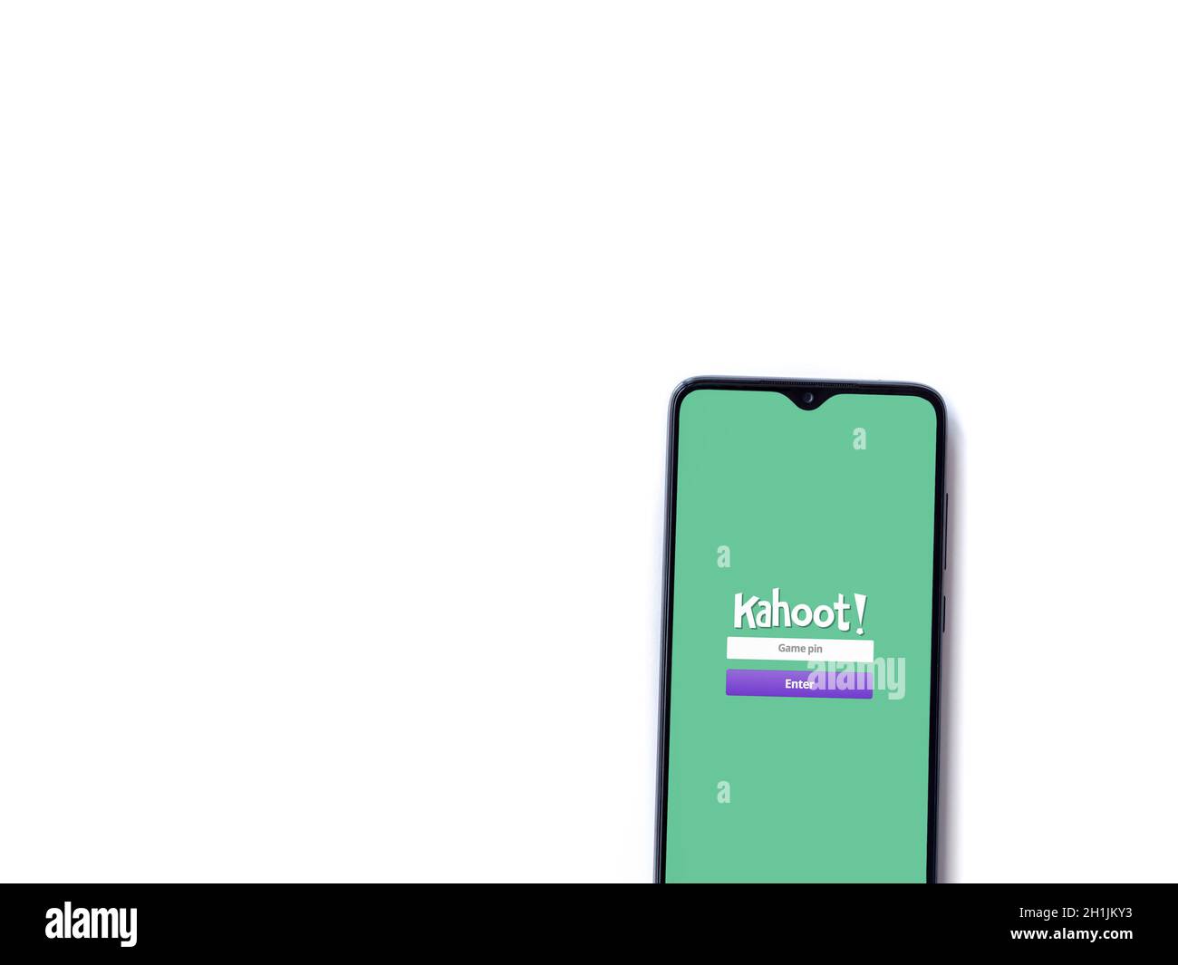 Lod, Israel - July 8, 2020: Kahoot! app launch screen with logo on the ...