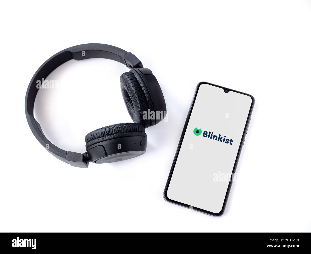 Android logo on white Cut Out Stock Images & Pictures - Alamy