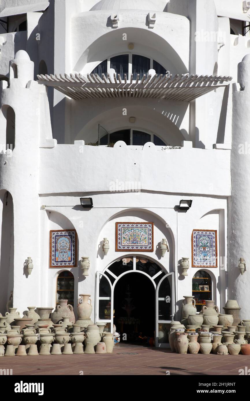 Tunisian construction hi-res stock photography and images - Alamy