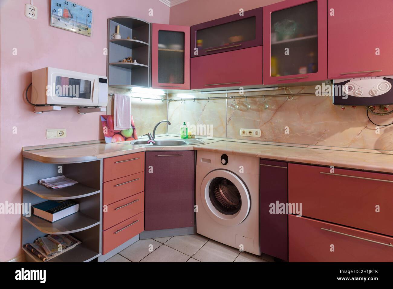 Kitchen set close-up in the interior of a small kitchen Stock Photo - Alamy