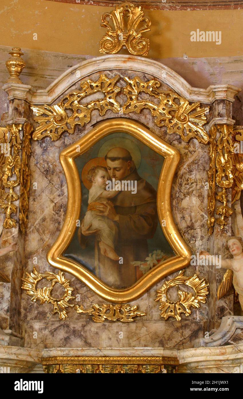 Saint anthony of padua chapel hi-res stock photography and images - Alamy