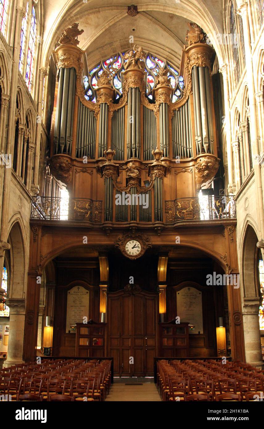 Pipe organ of the church of St. Séverin in Paris Stock Photo - Alamy