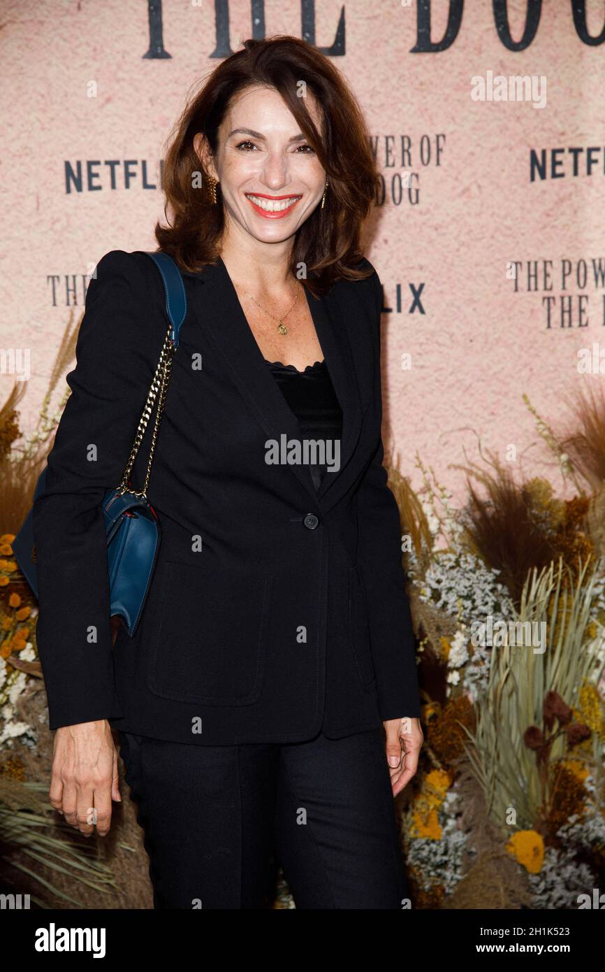 Paris, France, October 18, 2021. Are Atika attending the premiere of ...