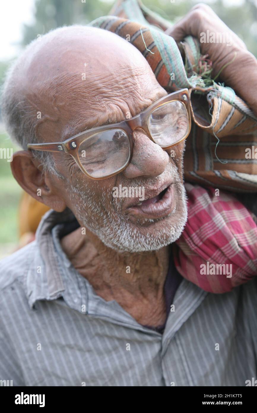 Unidentified middle aged man hi-res stock photography and images - Alamy