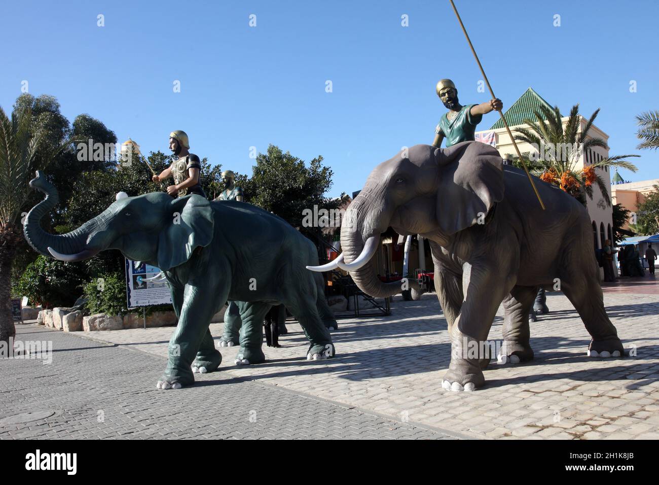 Hannibal riding on an elephant Stock Photo - Alamy