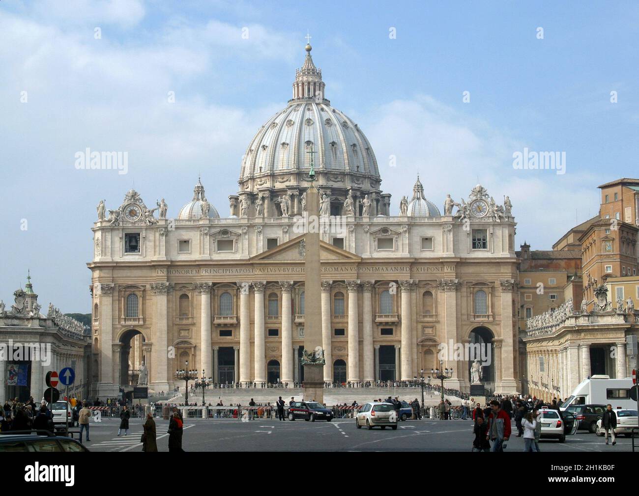 St. Peter's Basilica in Rome, Italy Stock Photo - Alamy