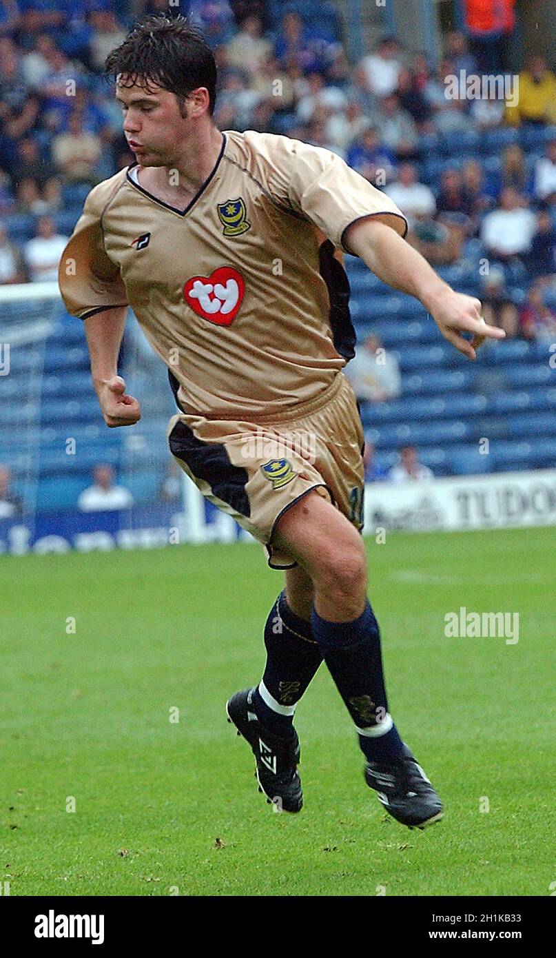 PORTSMOUTH FC. RORY ALLEN PIC MIKE WALKER, 2002 Stock Photo - Alamy