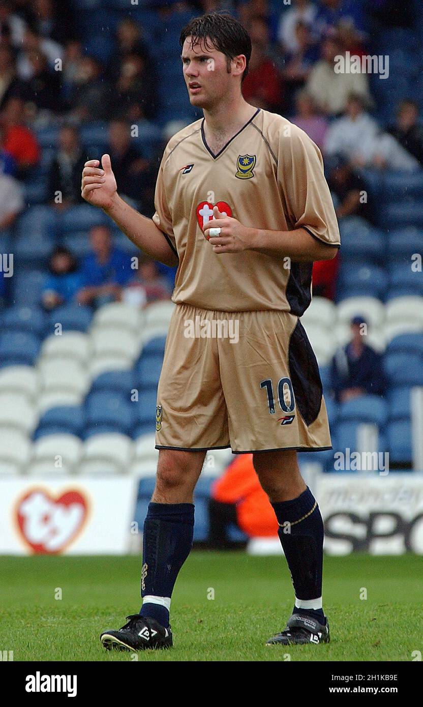 PORTSMOUTH FC. RORY ALLEN PIC MIKE WALKER, 2002 Stock Photo - Alamy
