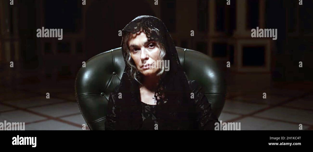 AMERICAN NIGHT, Maria Grazia Cucinotta, 2021. © Saban Films /Courtesy ...