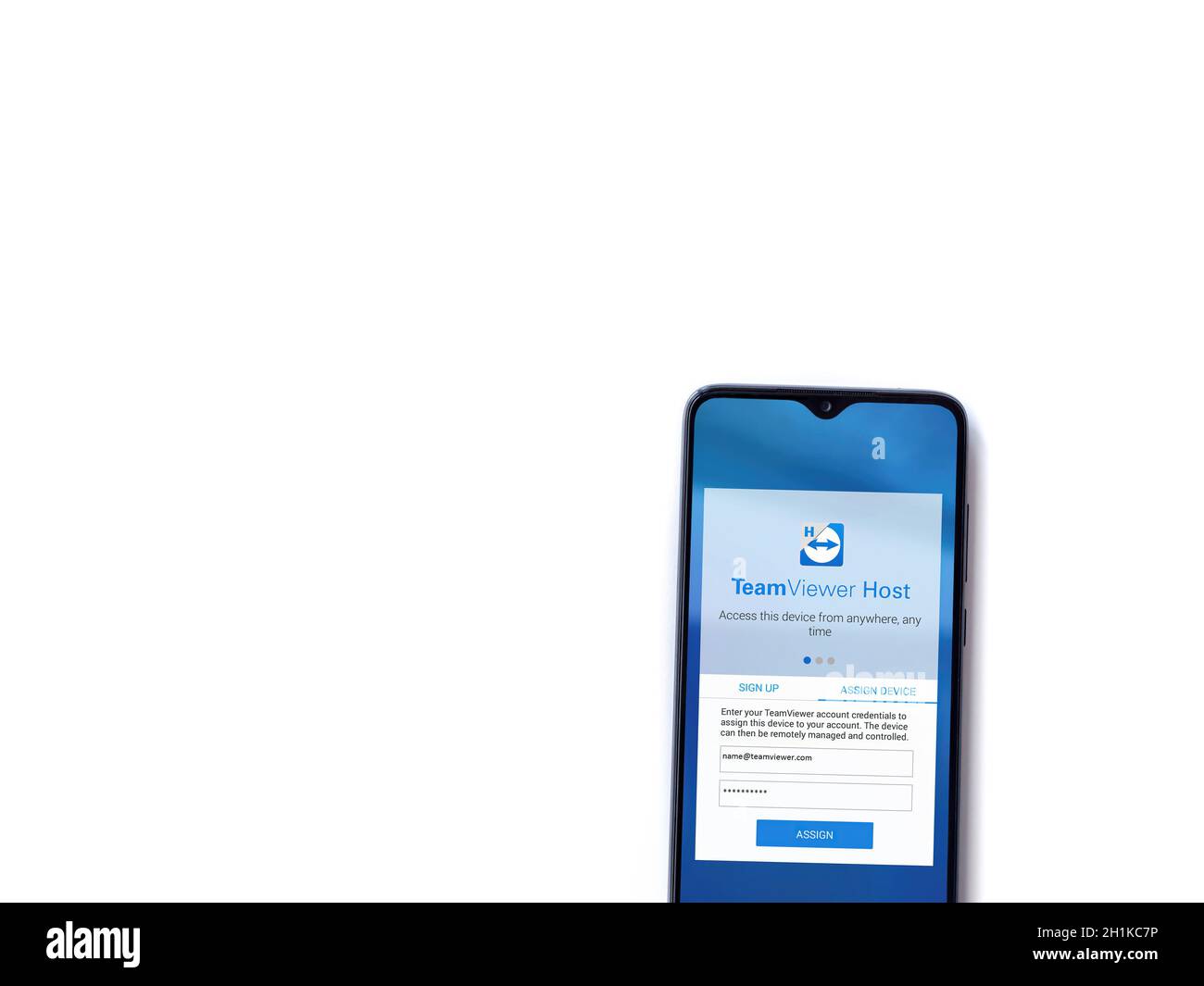Lod, Israel - July 8, 2020: TeamViewer Host app launch screen with logo ...