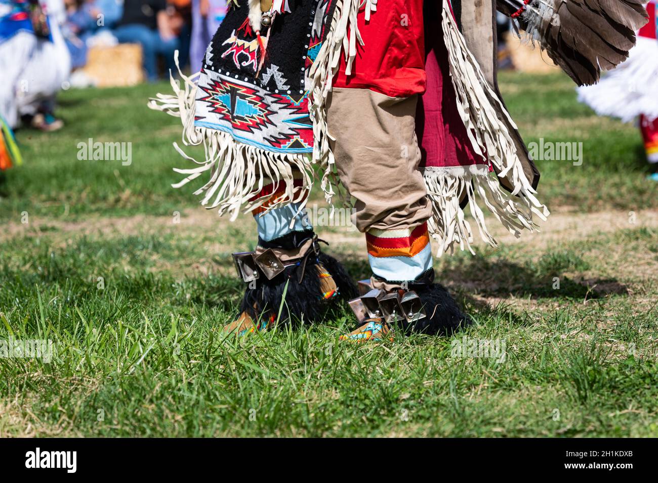 Native american regalia hi-res stock photography and images - Alamy