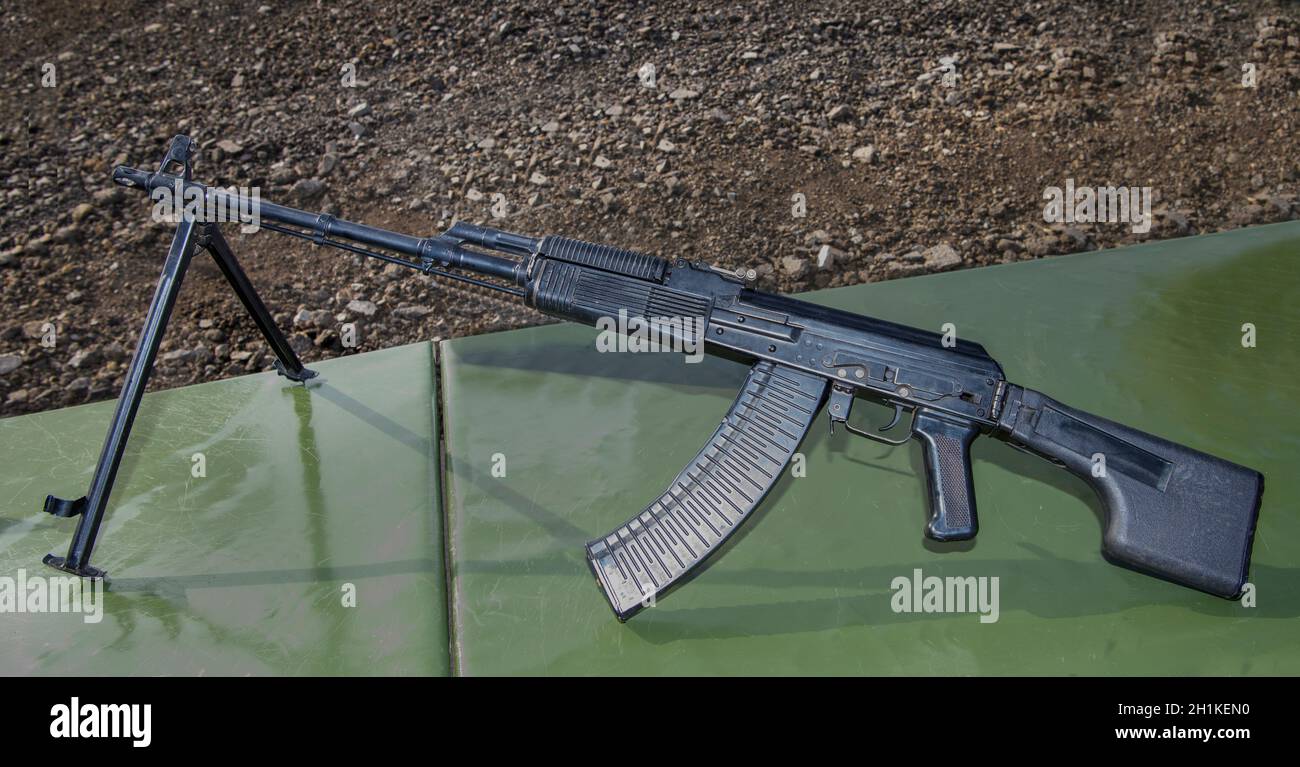 Vintage ak 47 machine gun hi-res stock photography and images - Alamy
