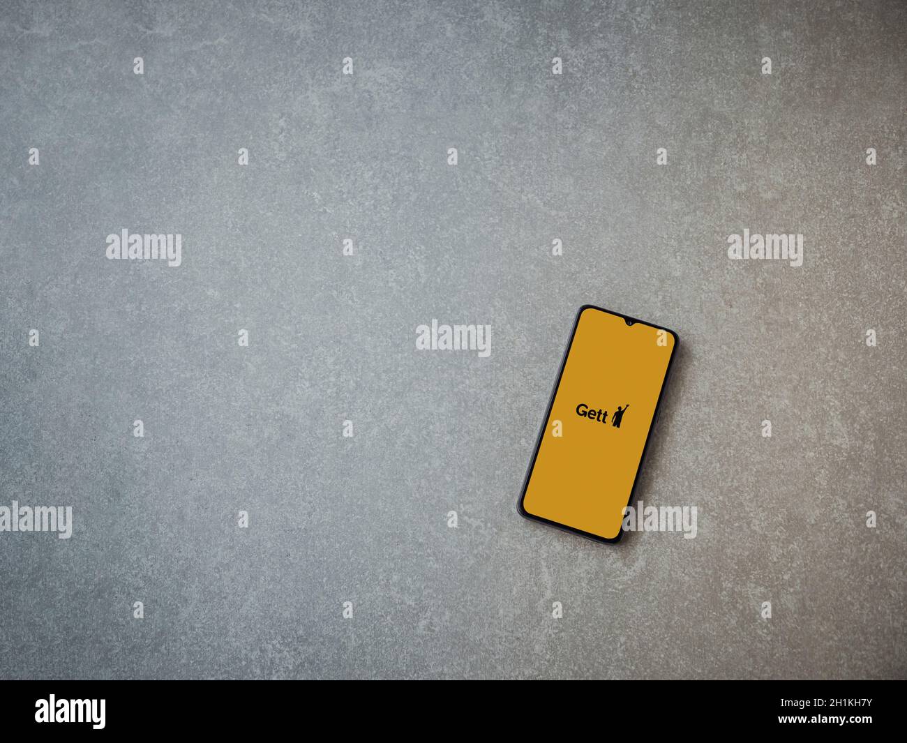 Lod, Israel - July 8, 2020: Gett app launch screen with logo on the ...