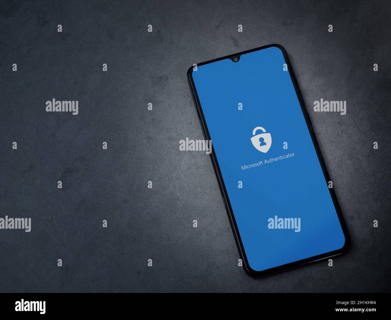 Microsoft authenticator hi-res stock photography and images - Alamy