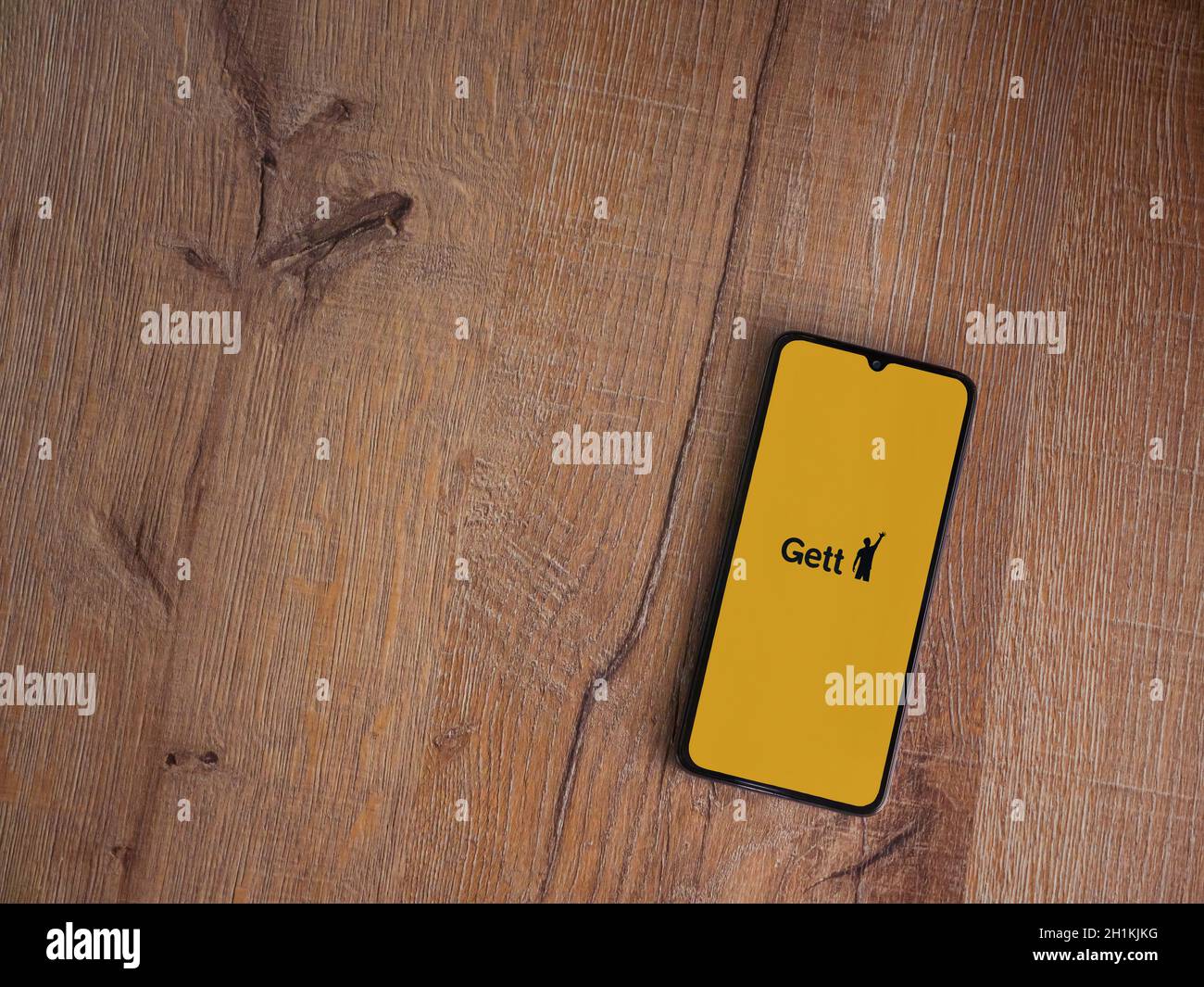 Lod, Israel - July 8, 2020: Gett app launch screen with logo on the ...