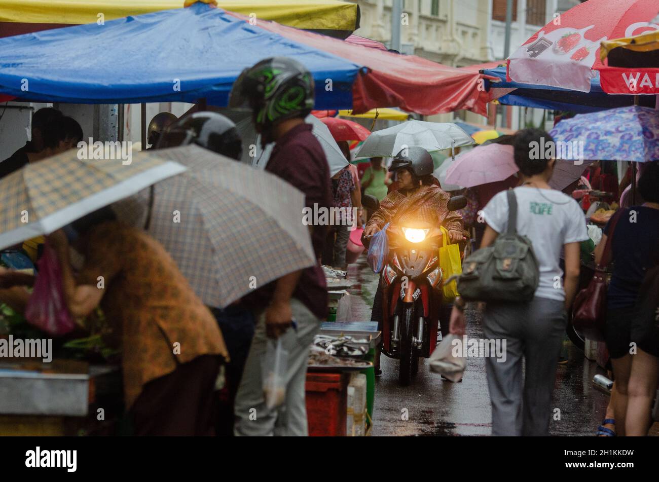 Wet woman malaysia hi-res stock photography and images - Alamy