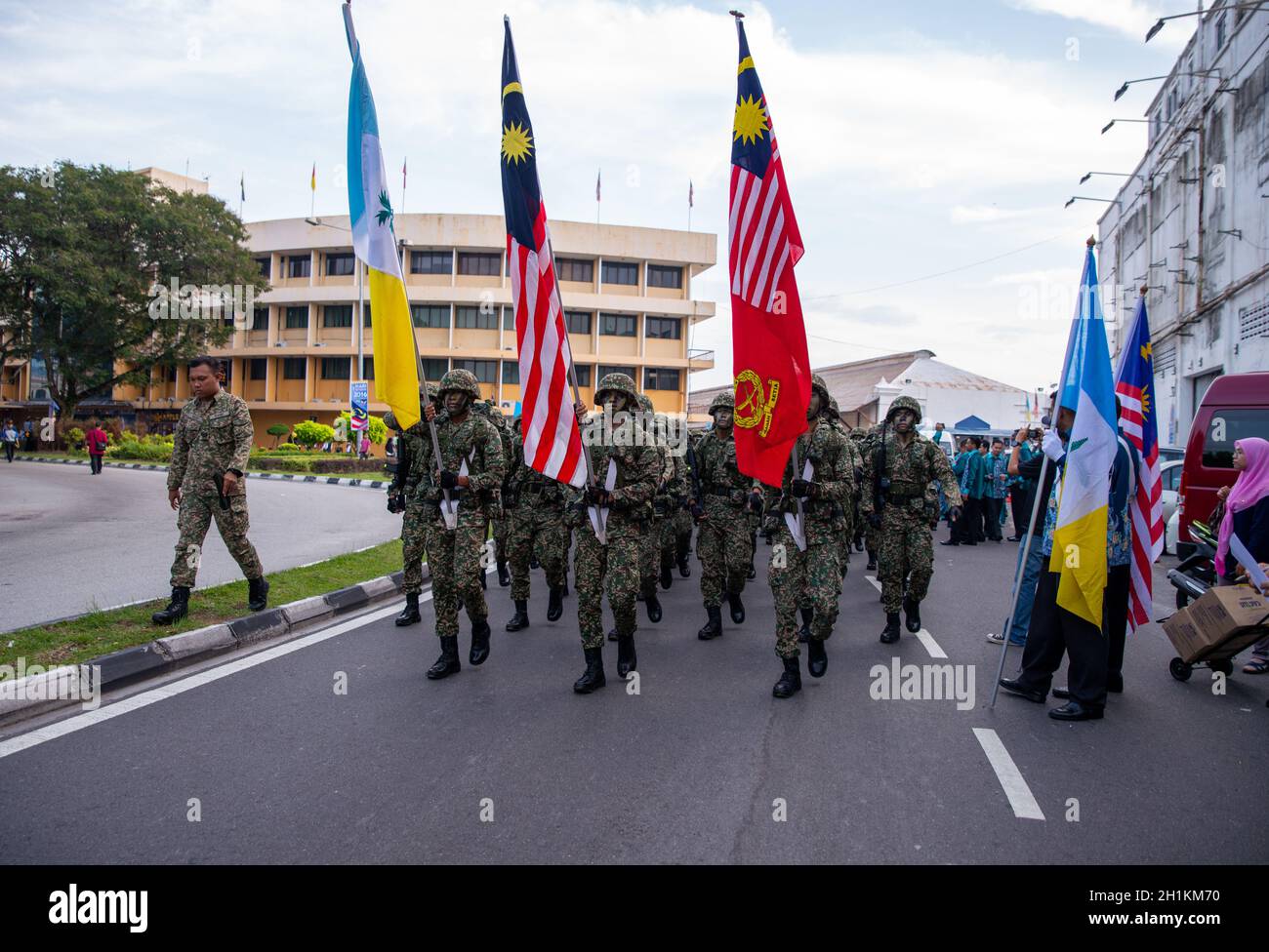 Georgetown, Penang/Malaysia - Aug 31 2016: Soldier hold the Malaysia ...