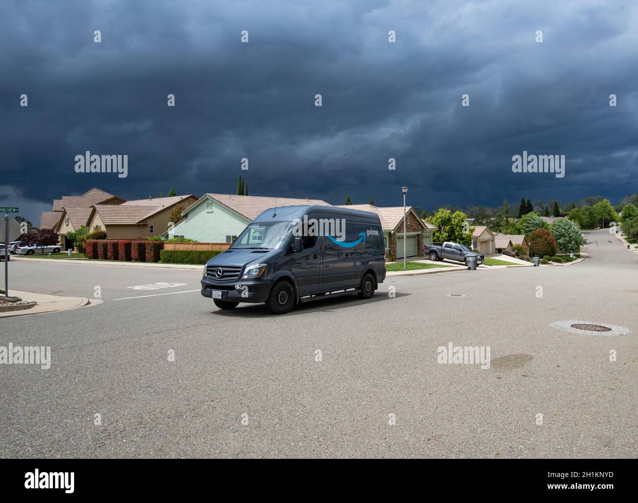 Amazon van hi-res stock photography and images - Alamy