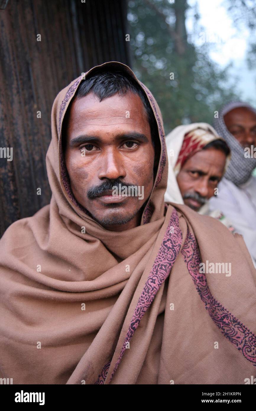 Portrait of a day laborer in Kolkata, India Stock Photo - Alamy