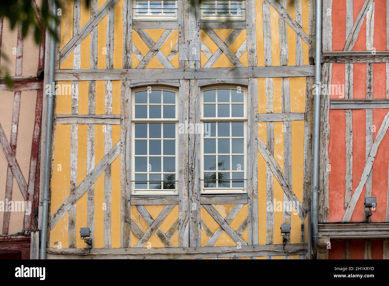 Ancient half-timbered buildings in Troyes. Aube, Champagne-Ardenne ...