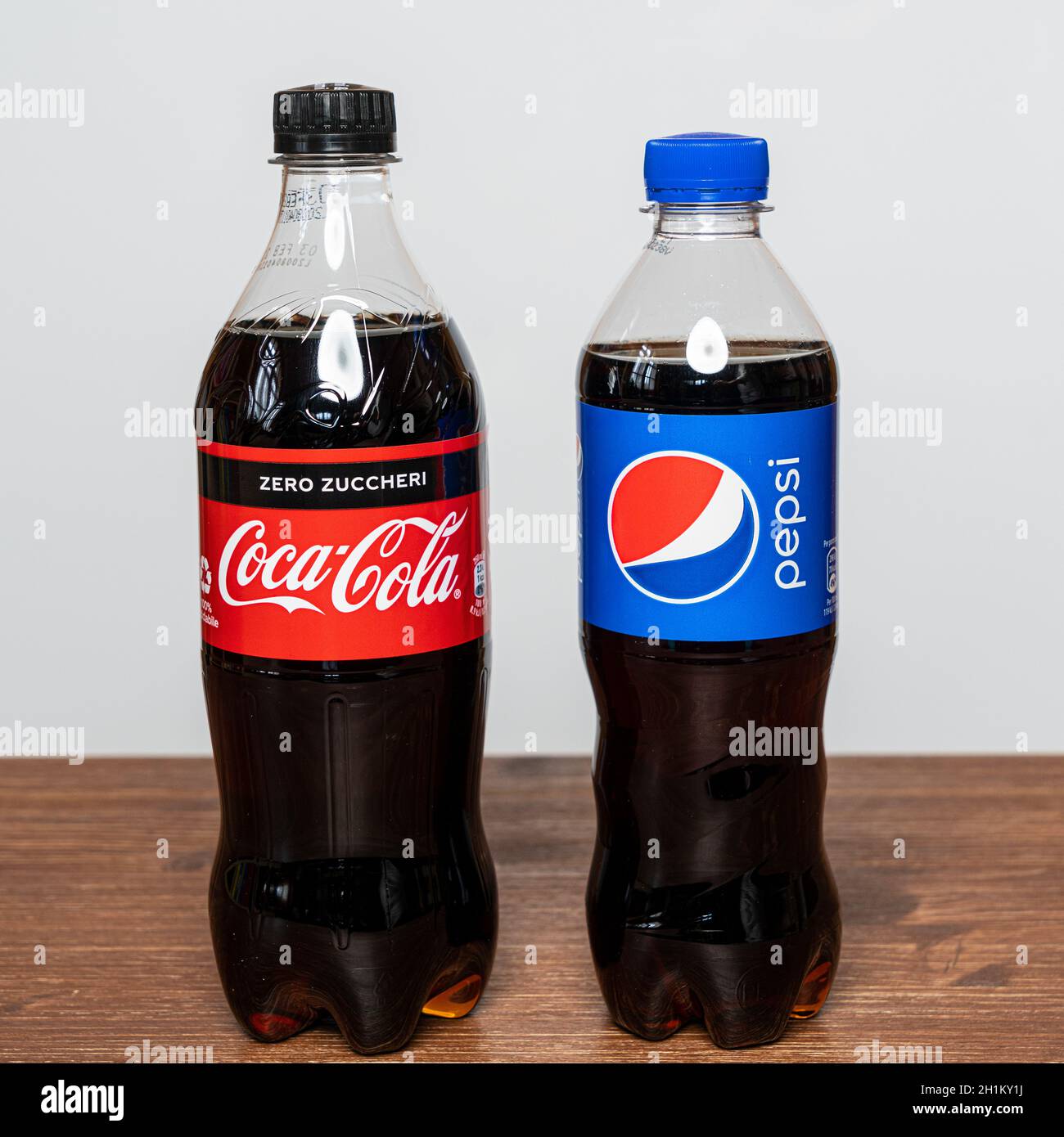 Drink comparison hi-res stock photography and images - Alamy