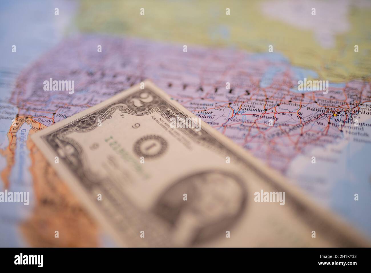 Two routes on map hi-res stock photography and images - Alamy